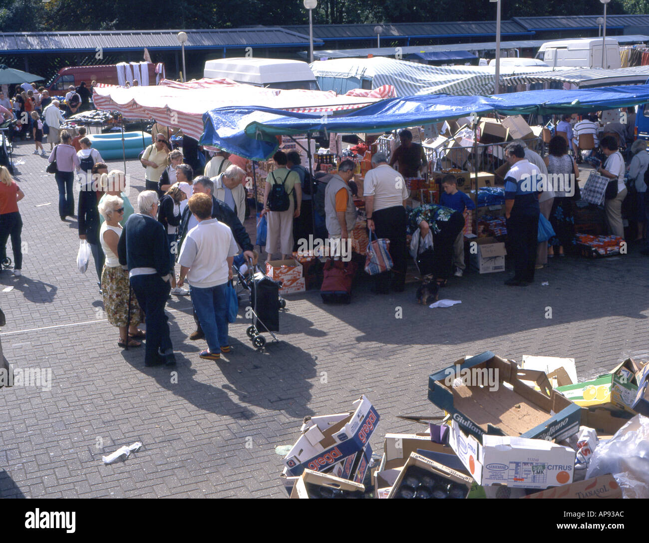 fruit and veg for sale in Maidstone Market Stock Photo - Alamy