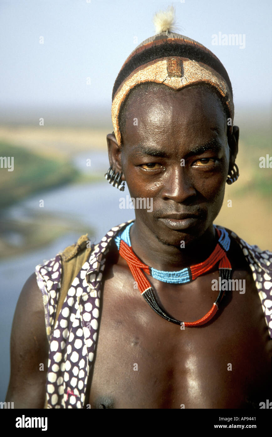 Man of Karo tribe Ethiopia Stock Photo - Alamy