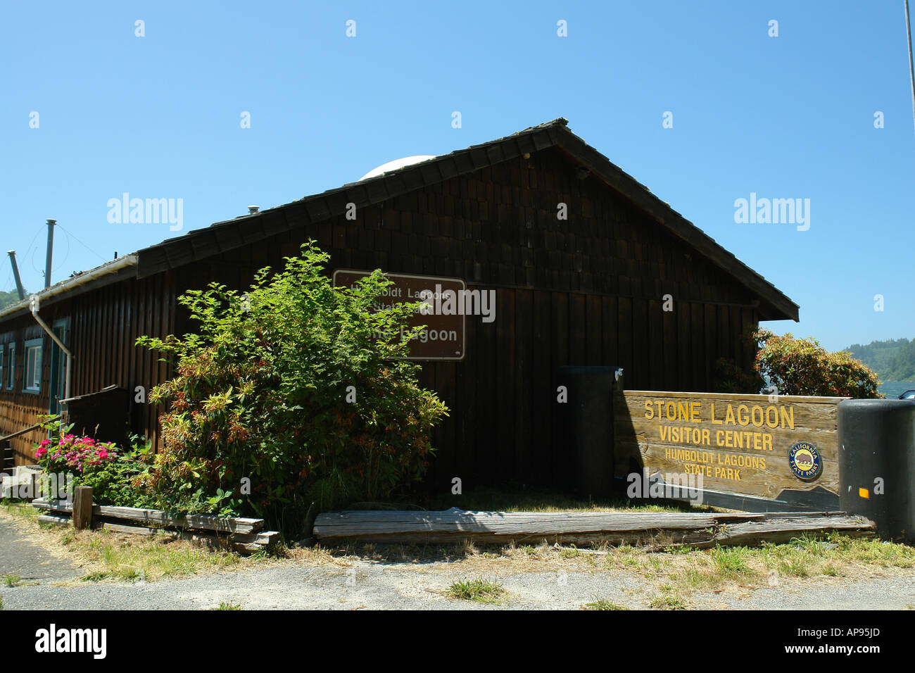State park welcome center hi-res stock photography and images - Alamy