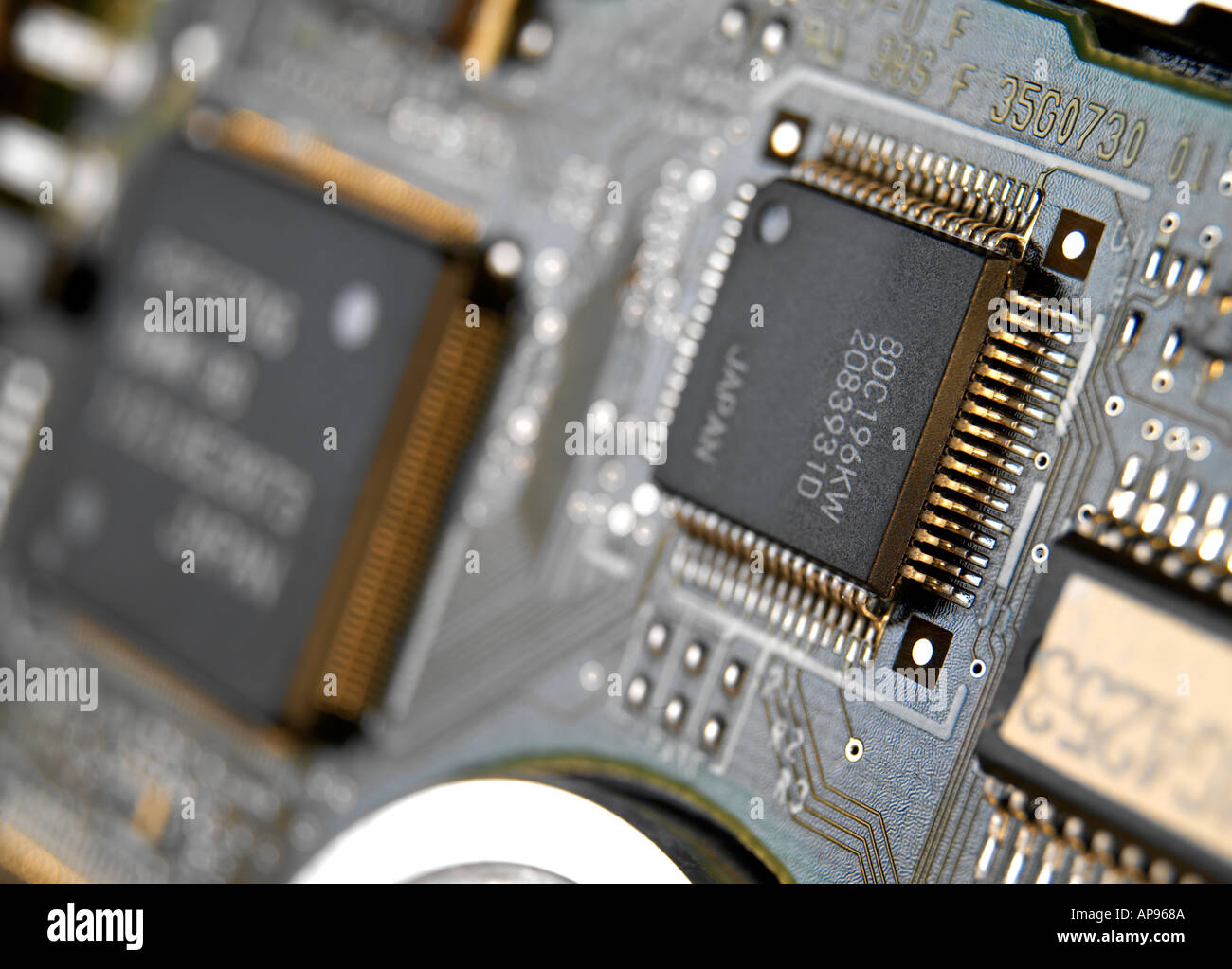 Microchips on a printed circuit board Stock Photo - Alamy
