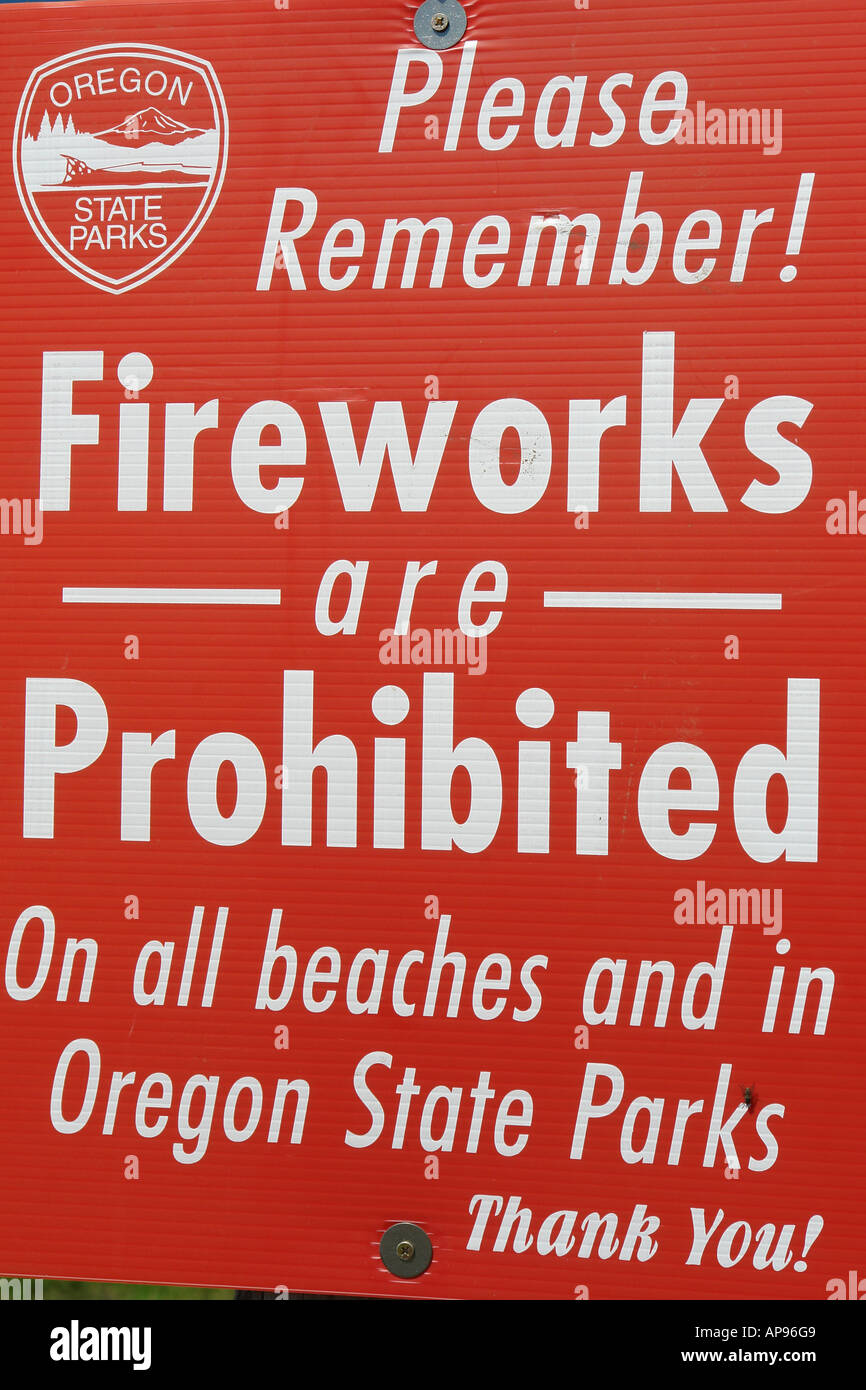 H samuel sign hi-res stock photography and images - Alamy