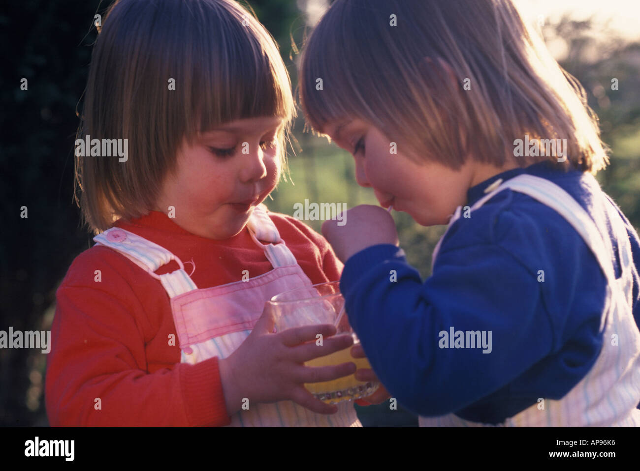 Sharing drink straws hi-res stock photography and images - Alamy