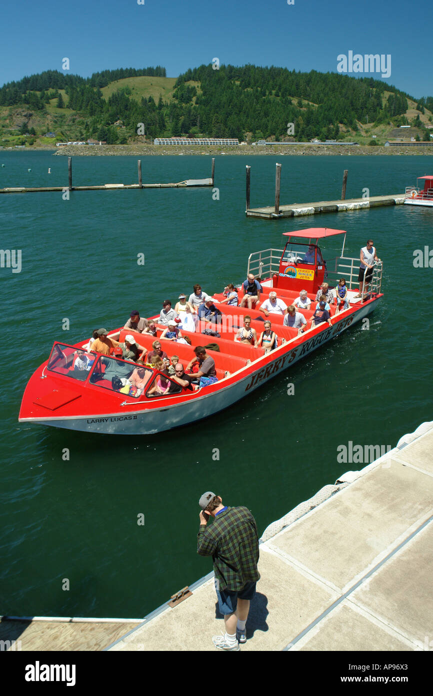 Gold beach oregon scenery images hi-res stock photography and images ...
