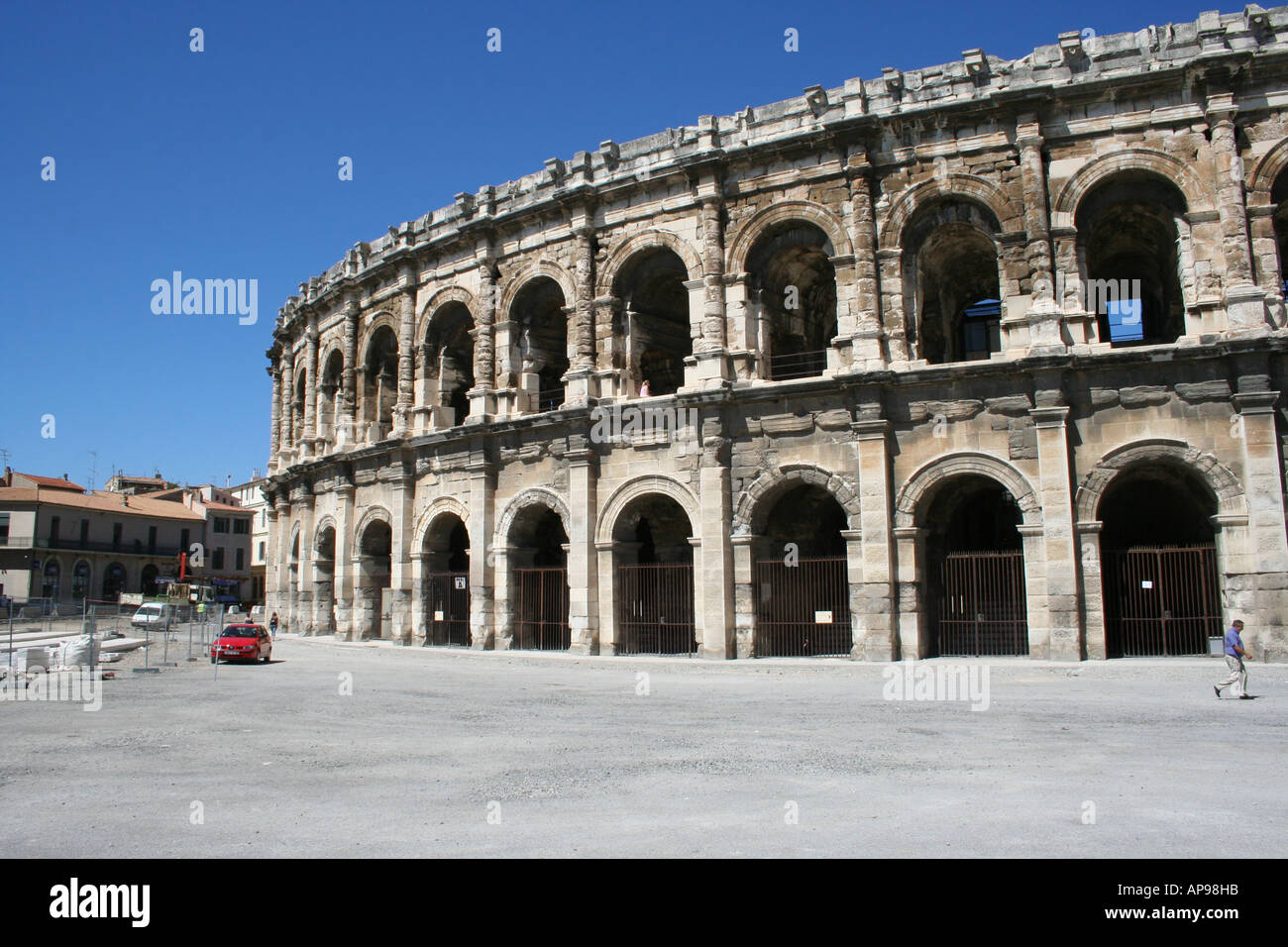 exterior of Roman amphitheatre Nimes France August 2006 Stock Photo - Alamy