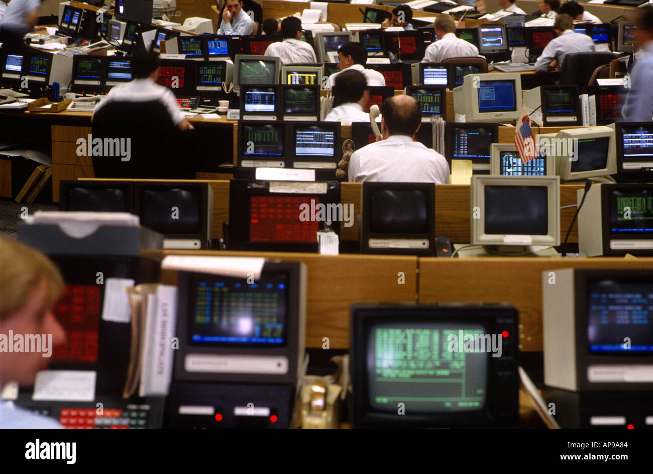 London The City Dealing room at major international bank Stock Photo ...