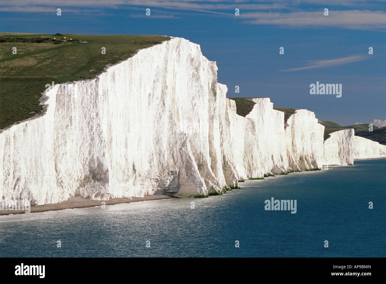 Seven sisters white chalk cliffs Stock Photo - Alamy