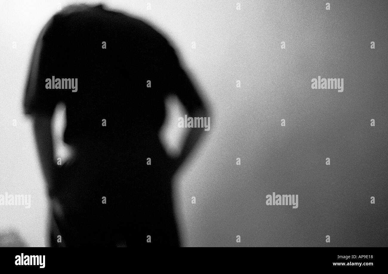 Head bowed hi-res stock photography and images - Alamy