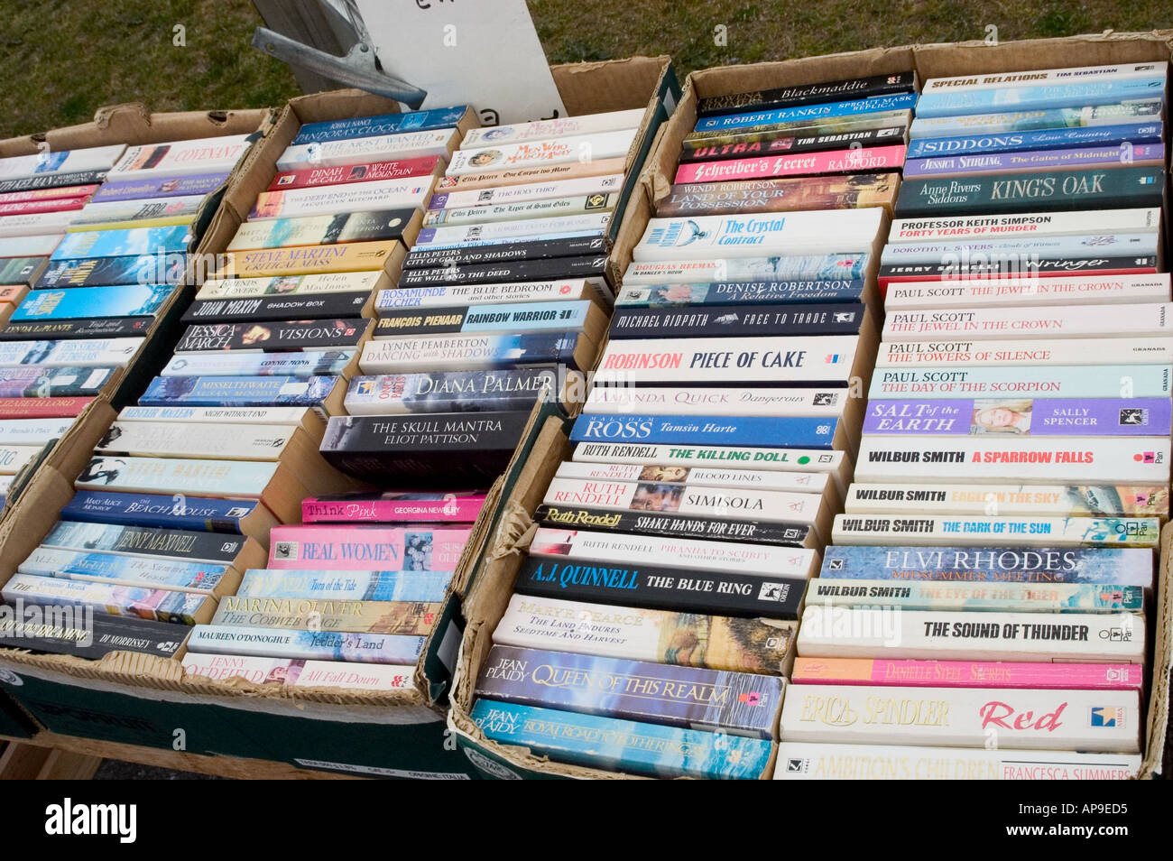 Table top car boot sale hi-res stock photography and images - Alamy