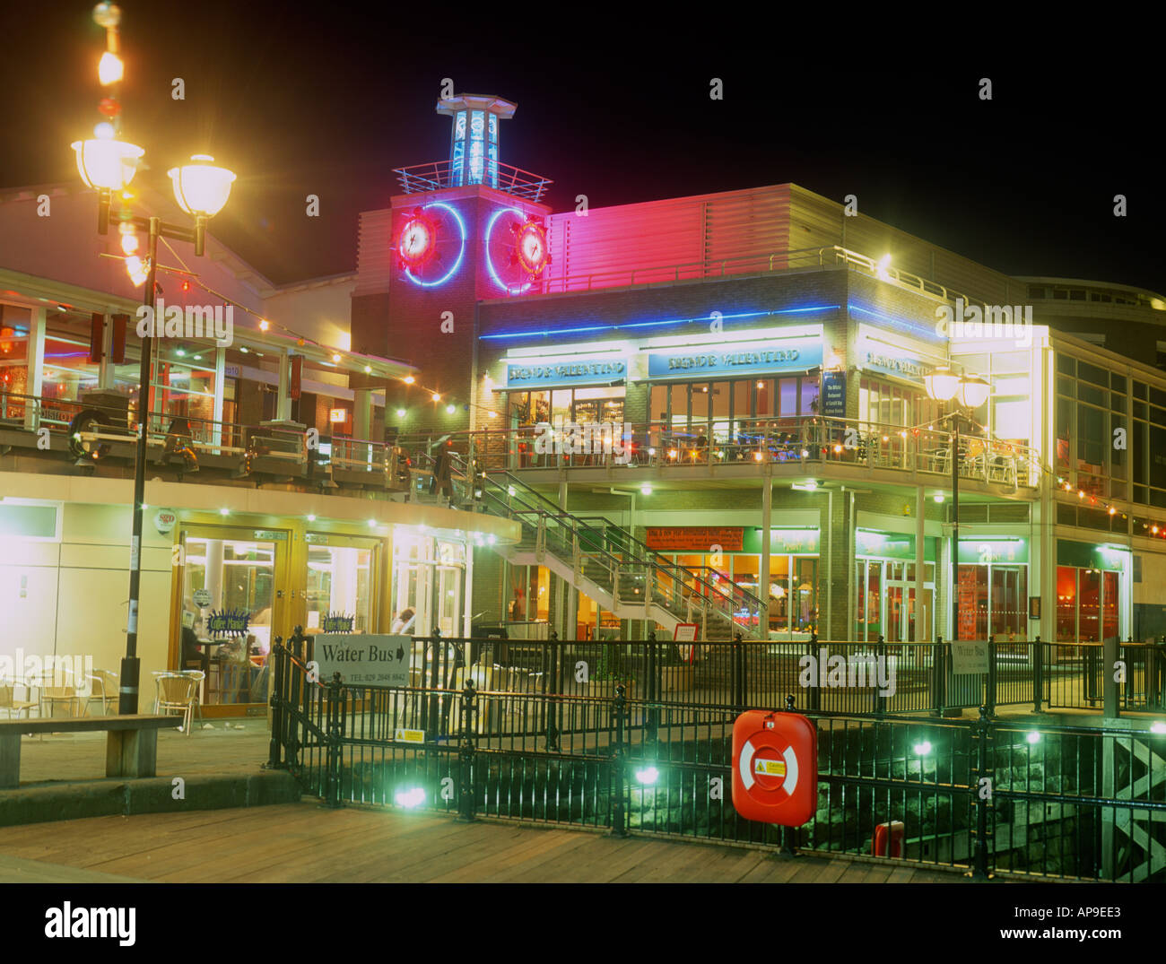 Restaraunts hi-res stock photography and images - Alamy