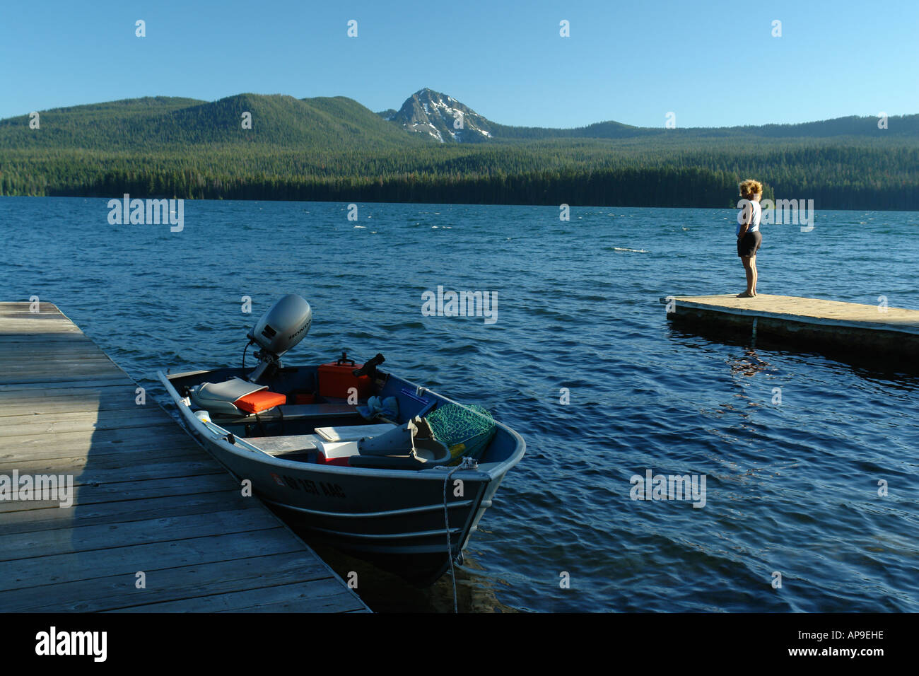 Odell lake resort hi-res stock photography and images - Alamy