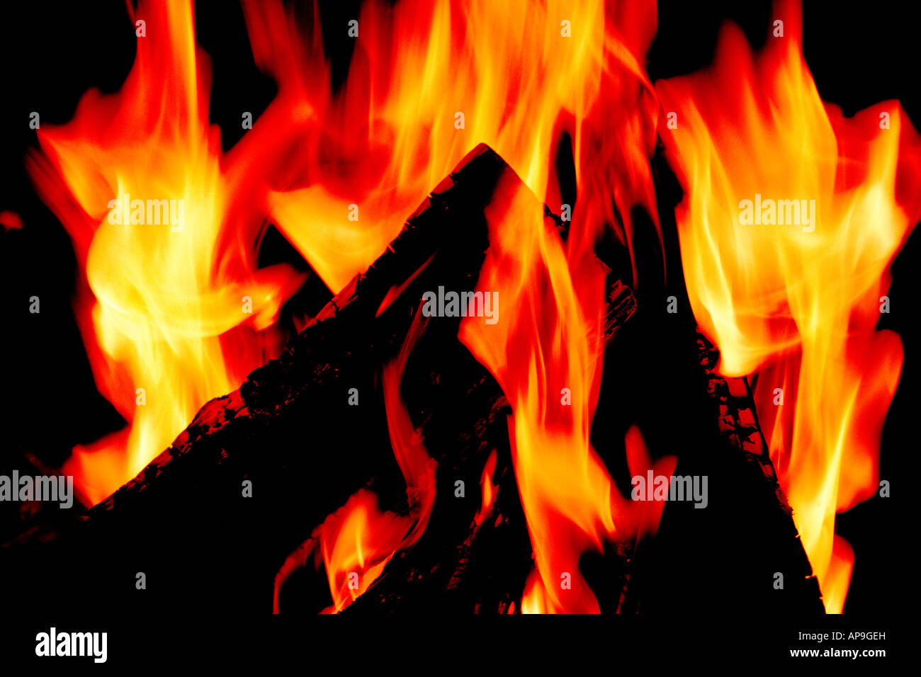 Fire, Wood burning, Firewood closeup Stock Photo - Alamy