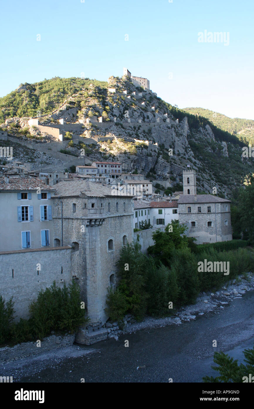 Medieval french village entrevaux hi-res stock photography and images ...