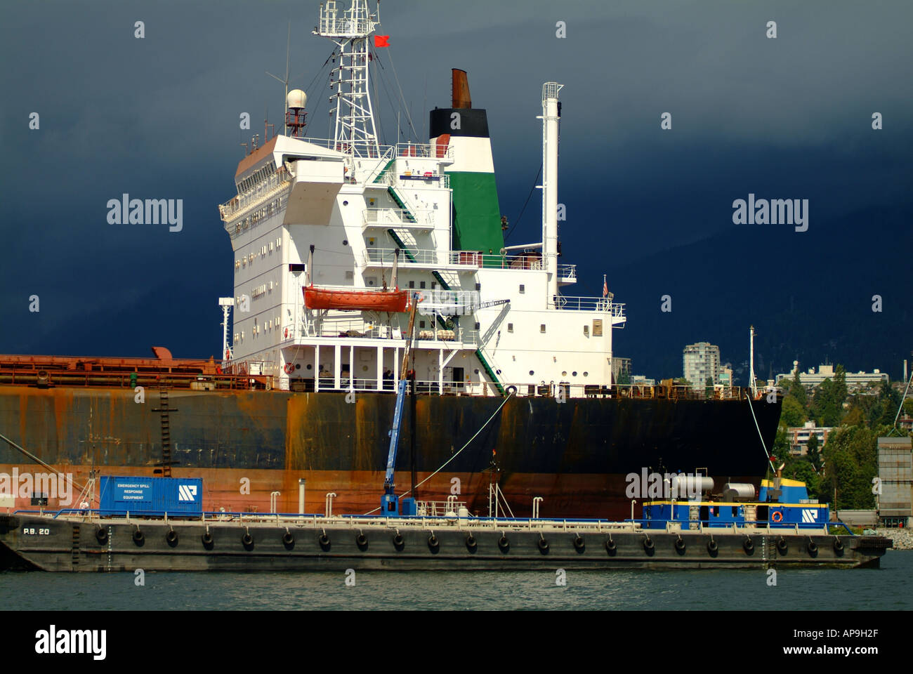 Ship diesel hi-res stock photography and images - Alamy