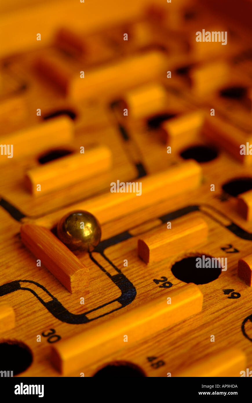 Ball maze hi-res stock photography and images - Alamy
