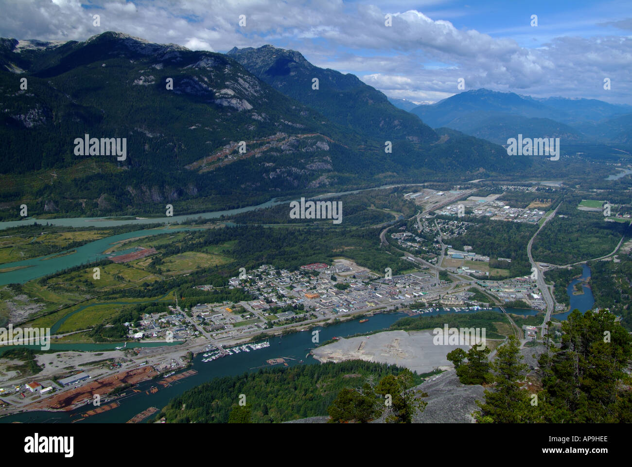 Town of squamish hi-res stock photography and images - Alamy