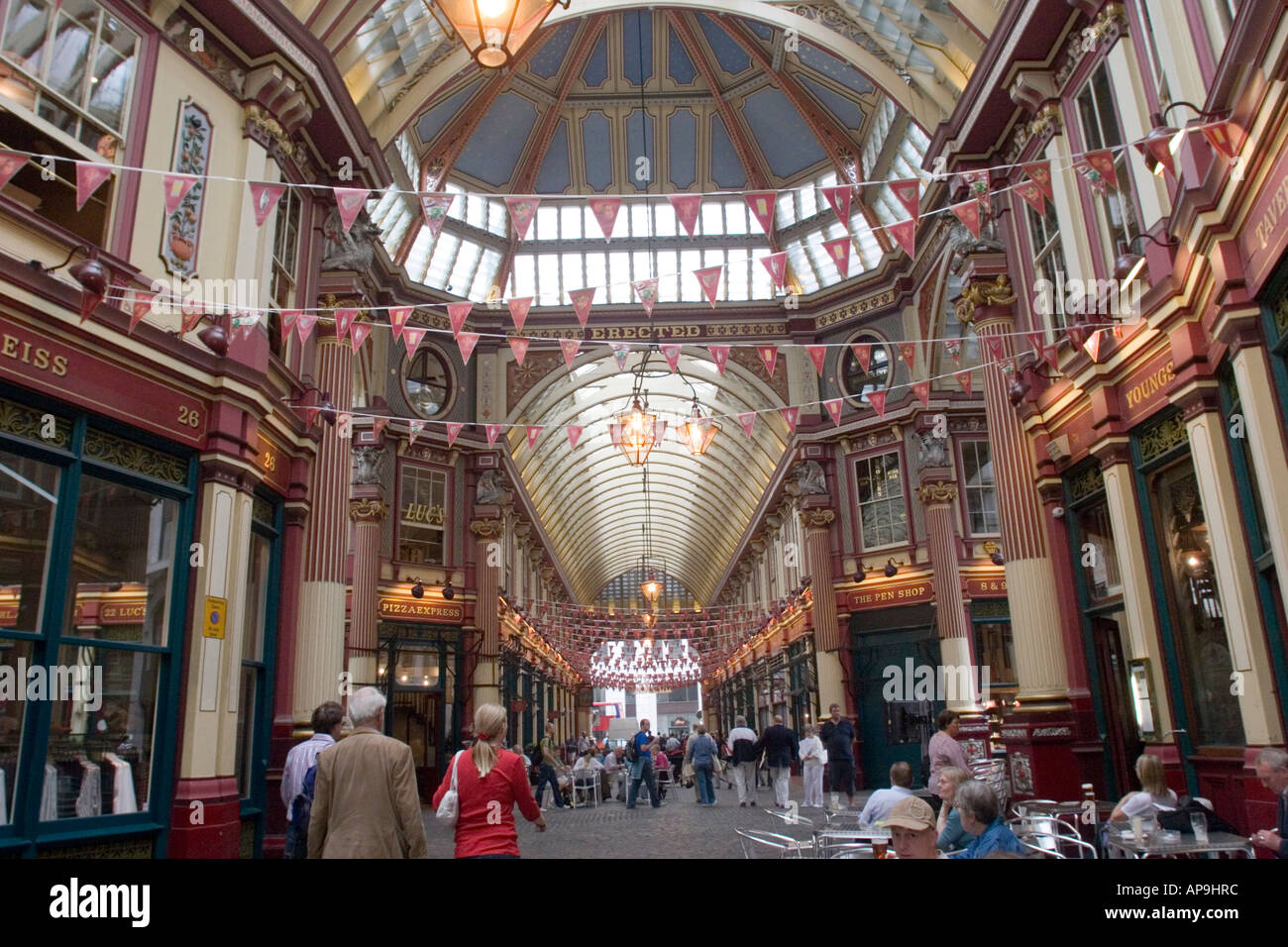 Leadenhall Market in the City of London GB UK Victorian iron work Stock ...