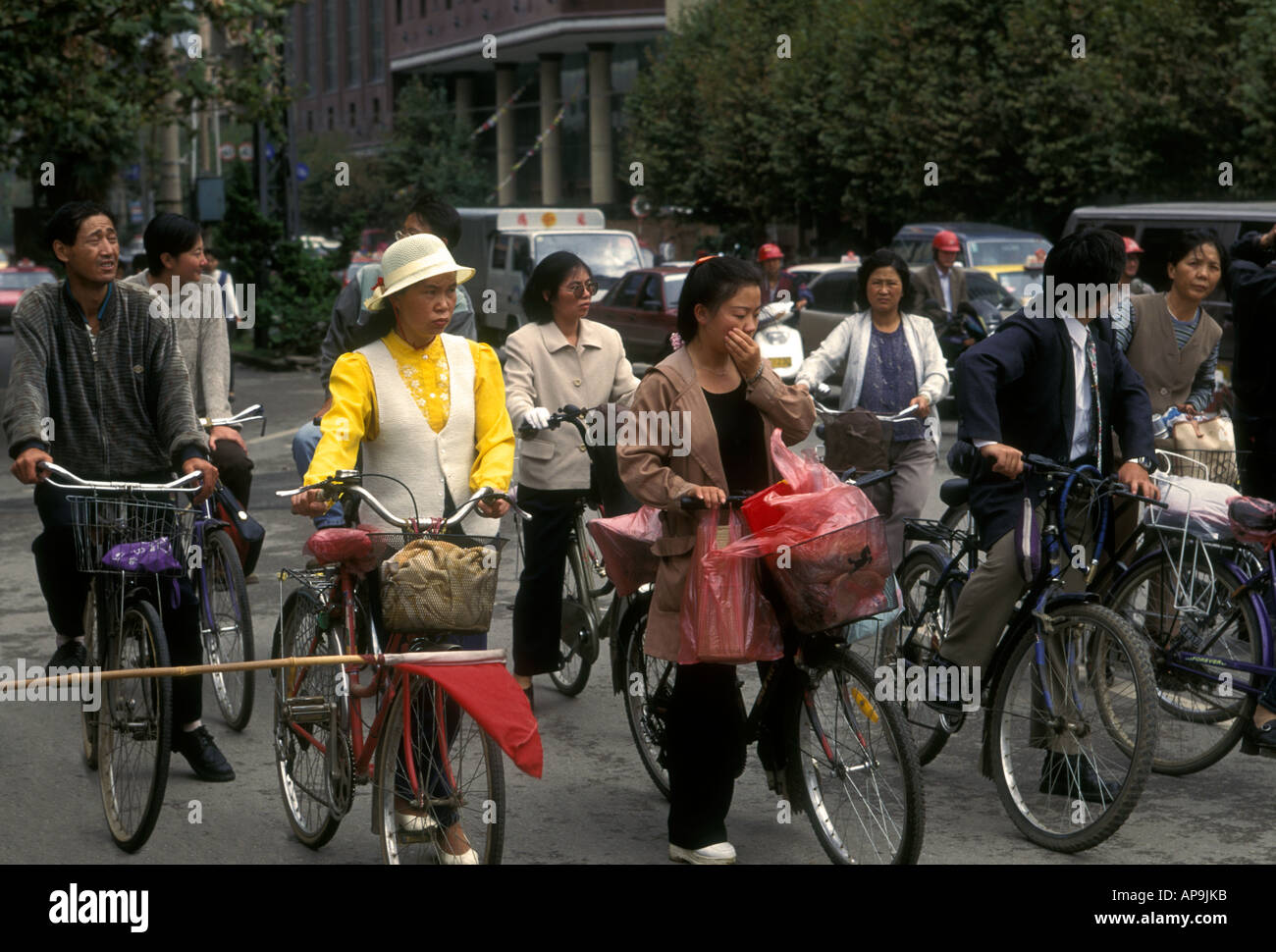 Chinese people, Chinese men, Chinese women, bicyclist, bicyclists ...