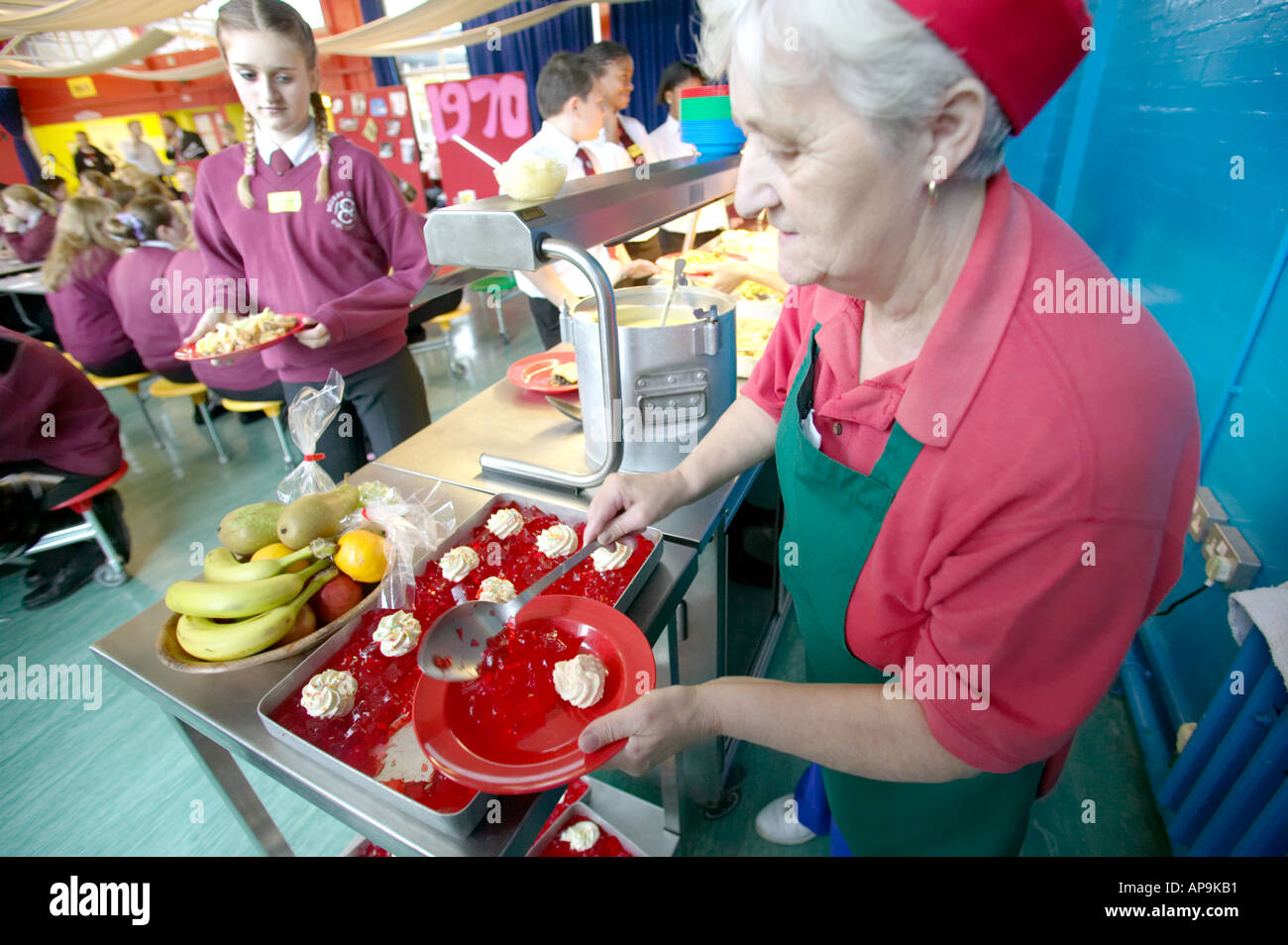 Dinner lady school hi-res stock photography and images - Alamy
