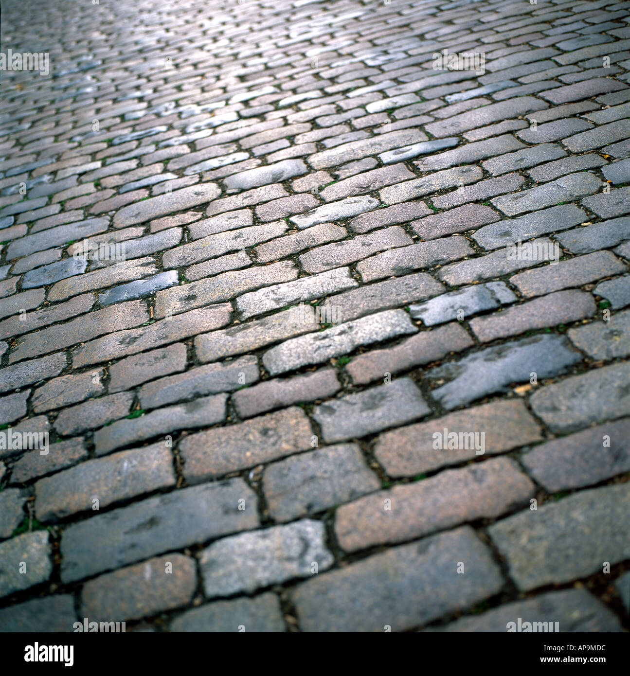 London Cobblestone Street England High Resolution Stock Photography and ...