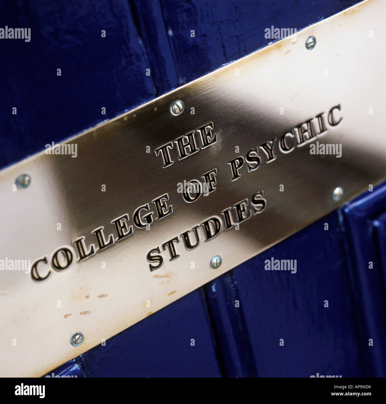College of psychic studies hi-res stock photography and images - Alamy