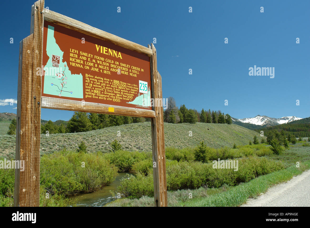 Sawtooth national recreation area sign hi-res stock photography and ...