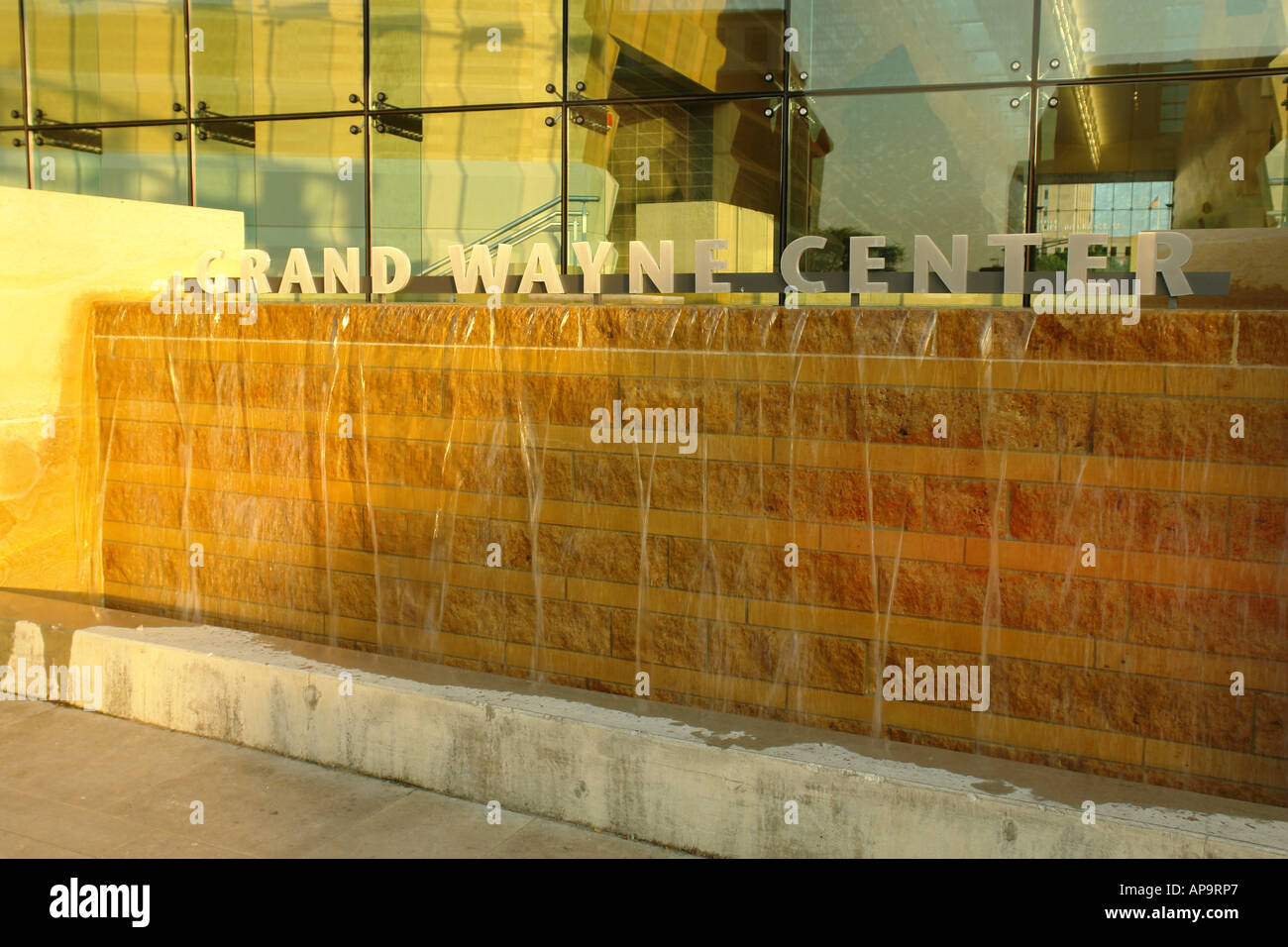 Indiana convention center hi-res stock photography and images - Alamy