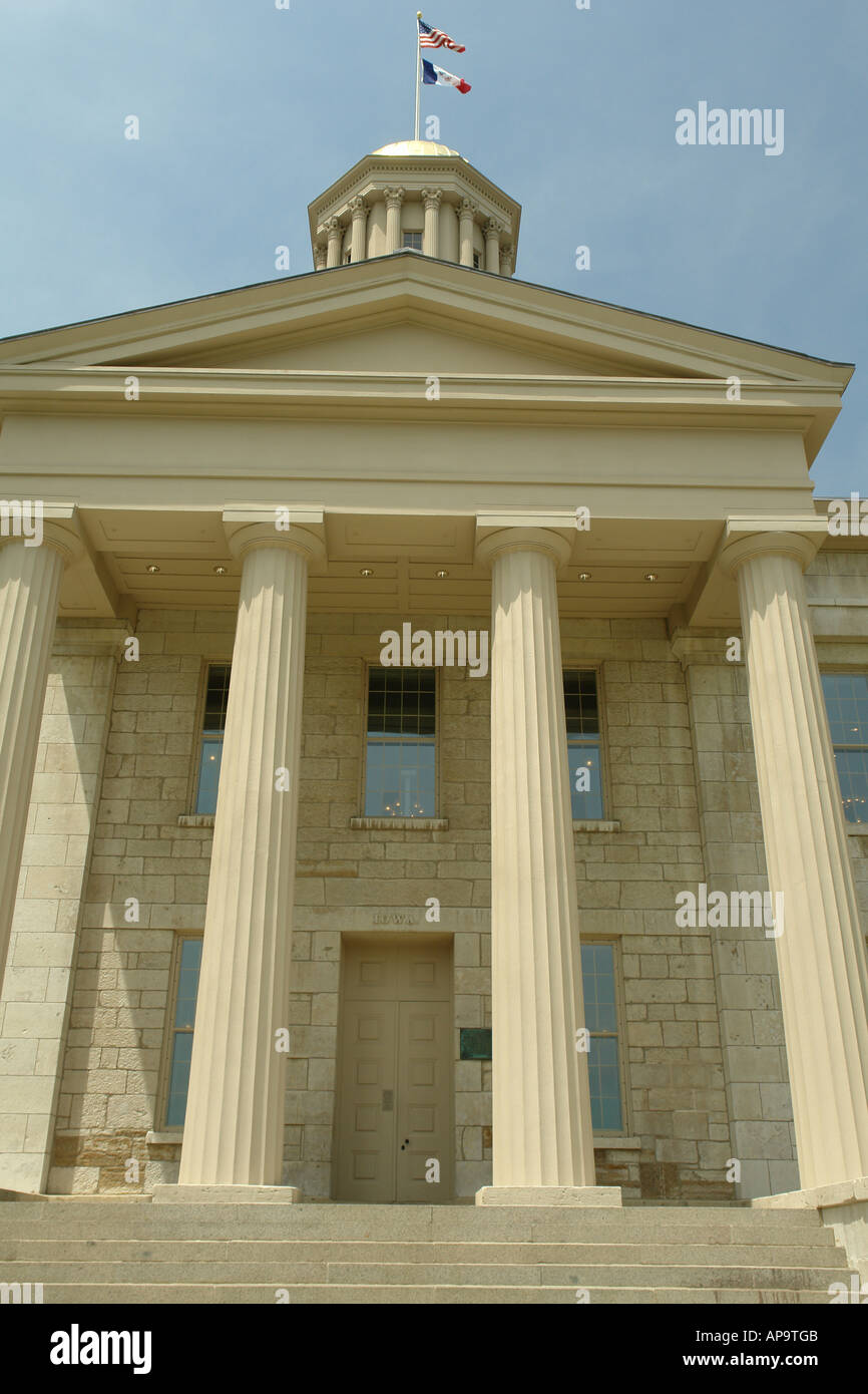 Old capitol university of iowa hi-res stock photography and images - Alamy