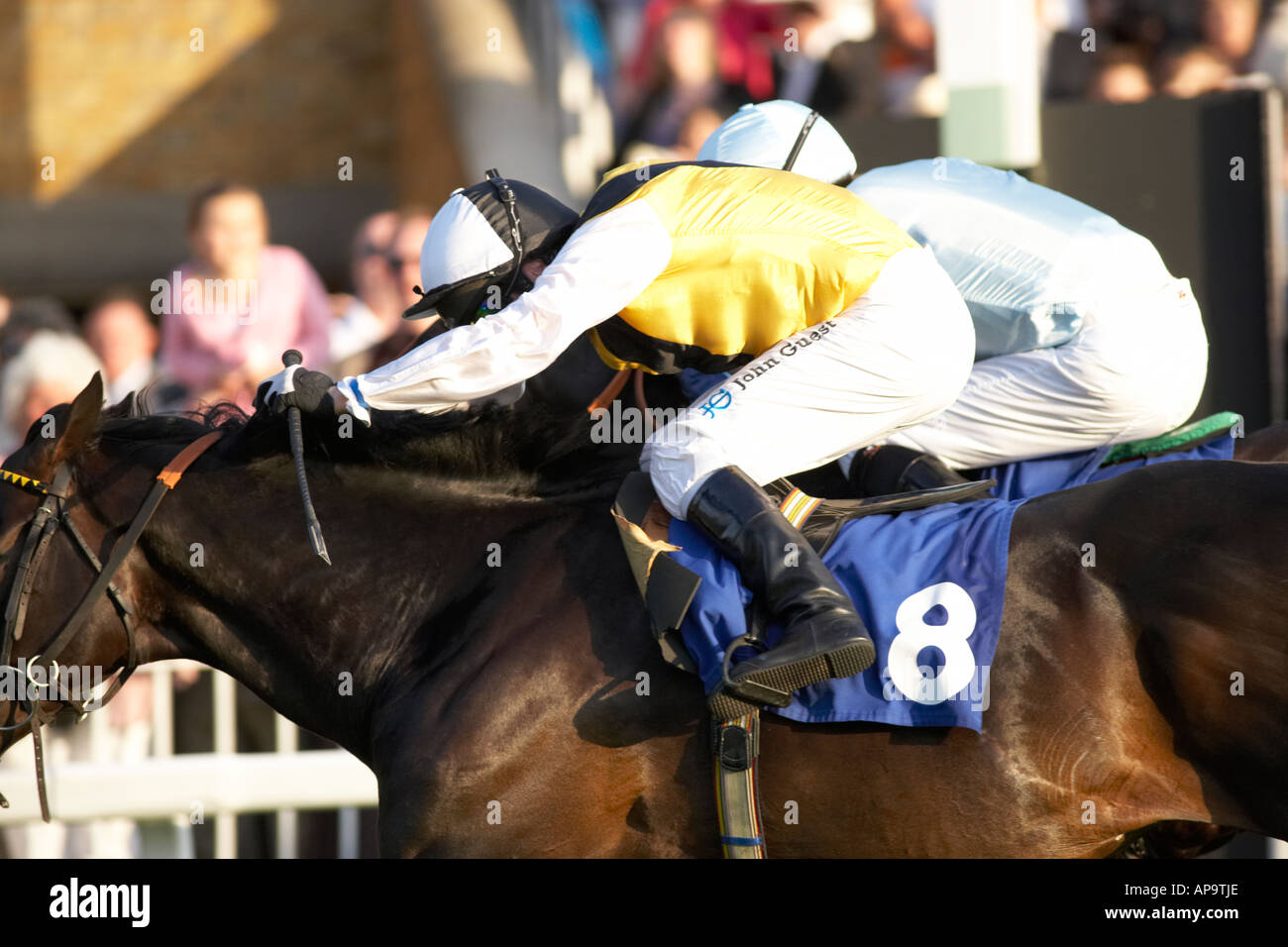 Windsor racecourse hi-res stock photography and images - Alamy