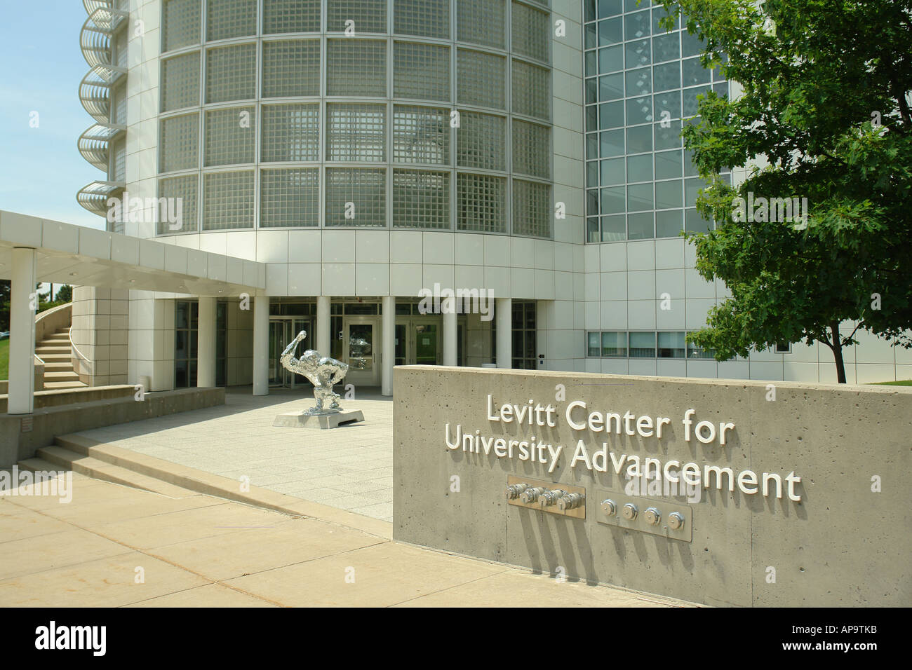 Iowa state campus hi-res stock photography and images - Alamy