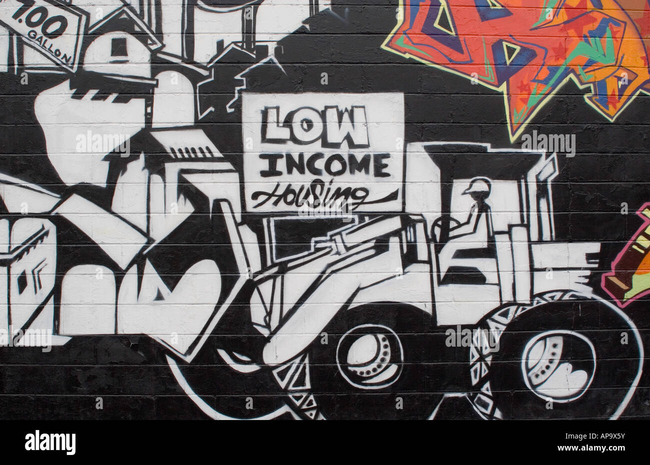 Graffiti art on a wall in Minneapolis, Minnesota USA Stock Photo - Alamy