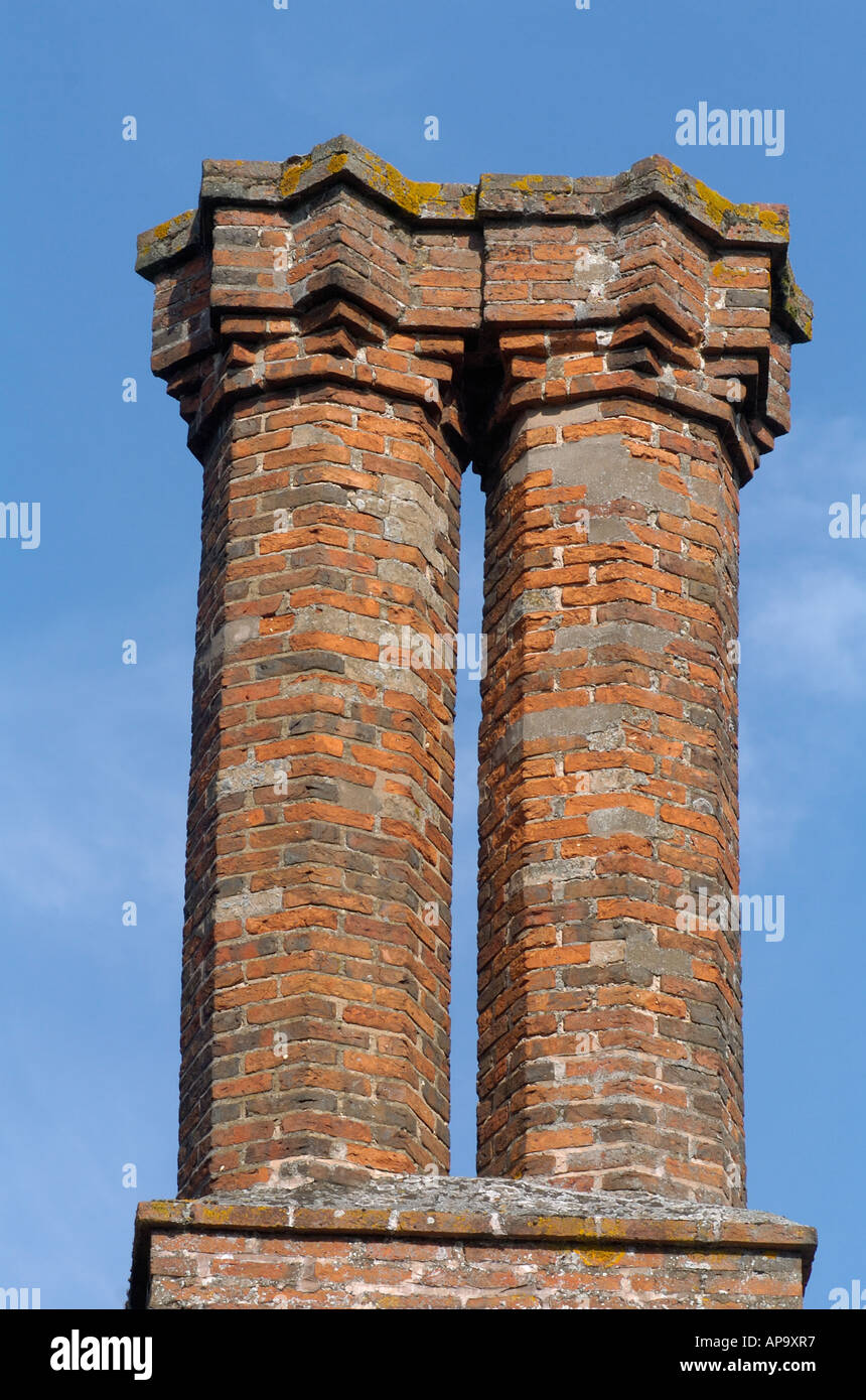 Elizabethan Twin Double Chimney Stack on building in England, UK Stock ...