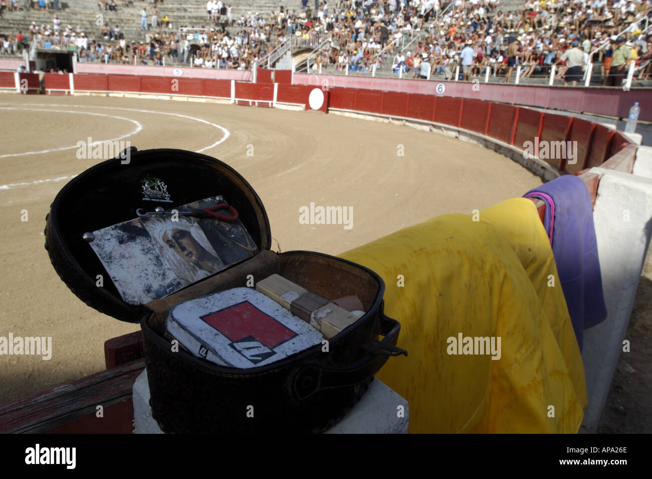 Bullfight traditional spanish event hi-res stock photography and images ...