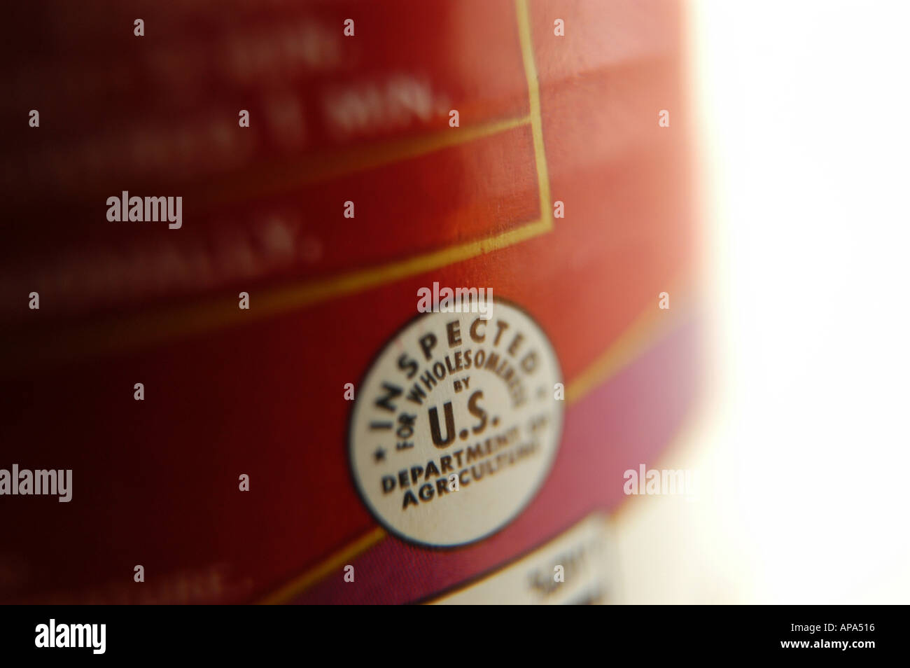 Close up red label white circle HORIZONTAL Stock Photo - Alamy