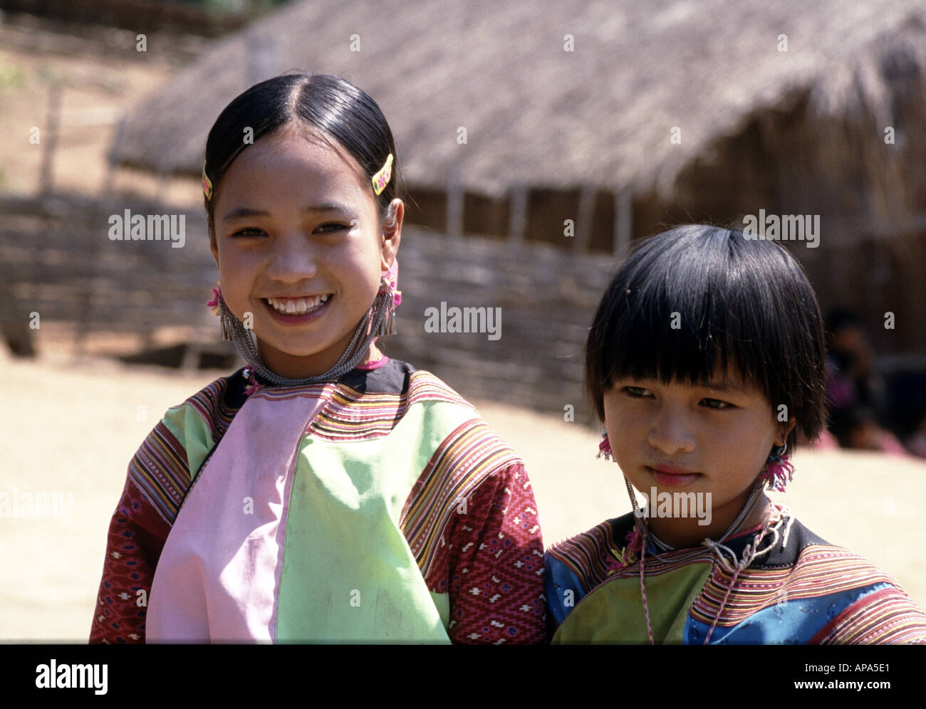 Lisu family hi-res stock photography and images - Alamy