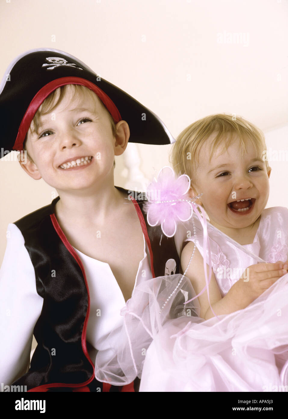 Boys girls laughing kids birthday hi-res stock photography and images ...
