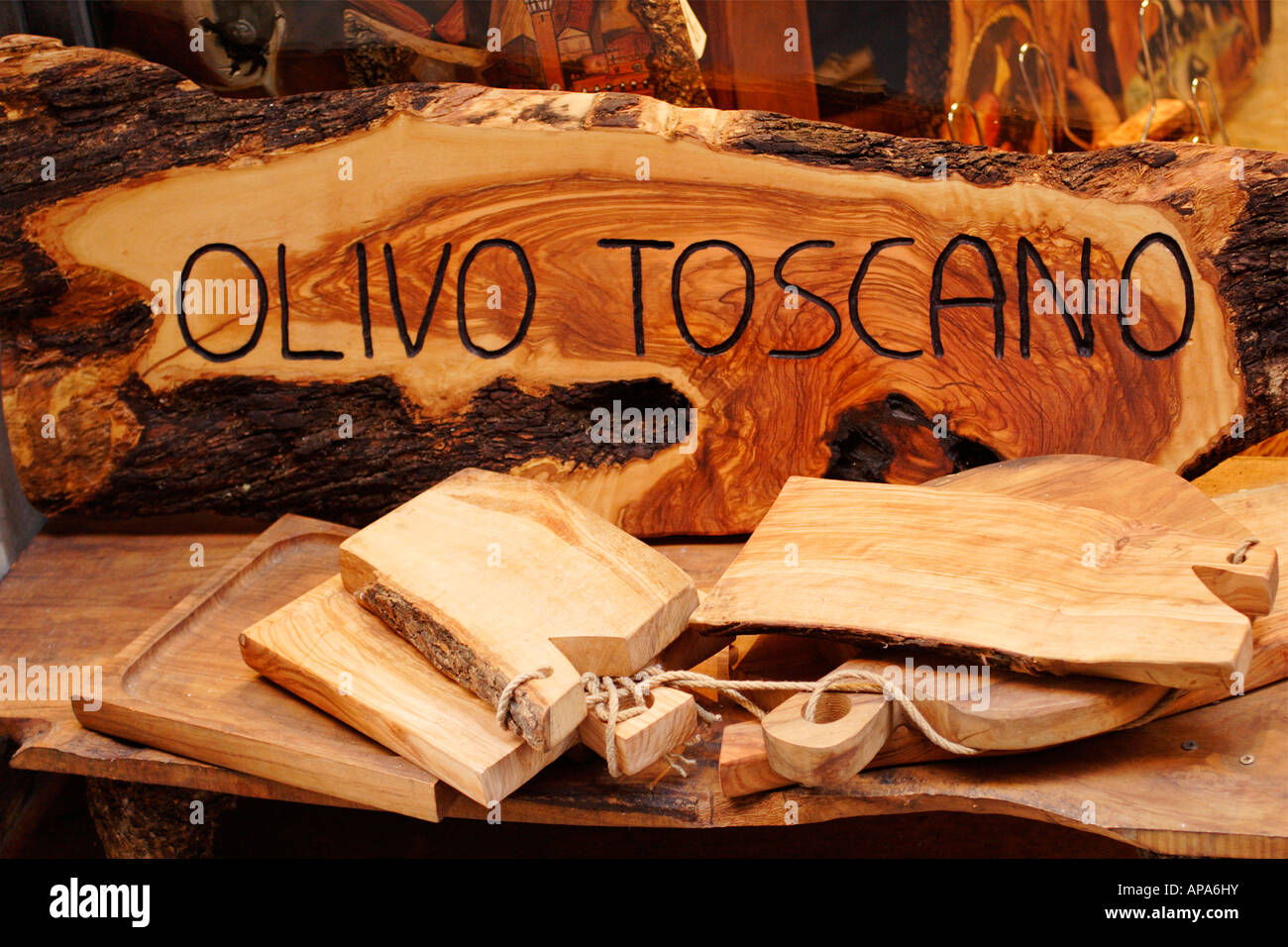 Olive wood souvenir shop hi-res stock photography and images - Alamy