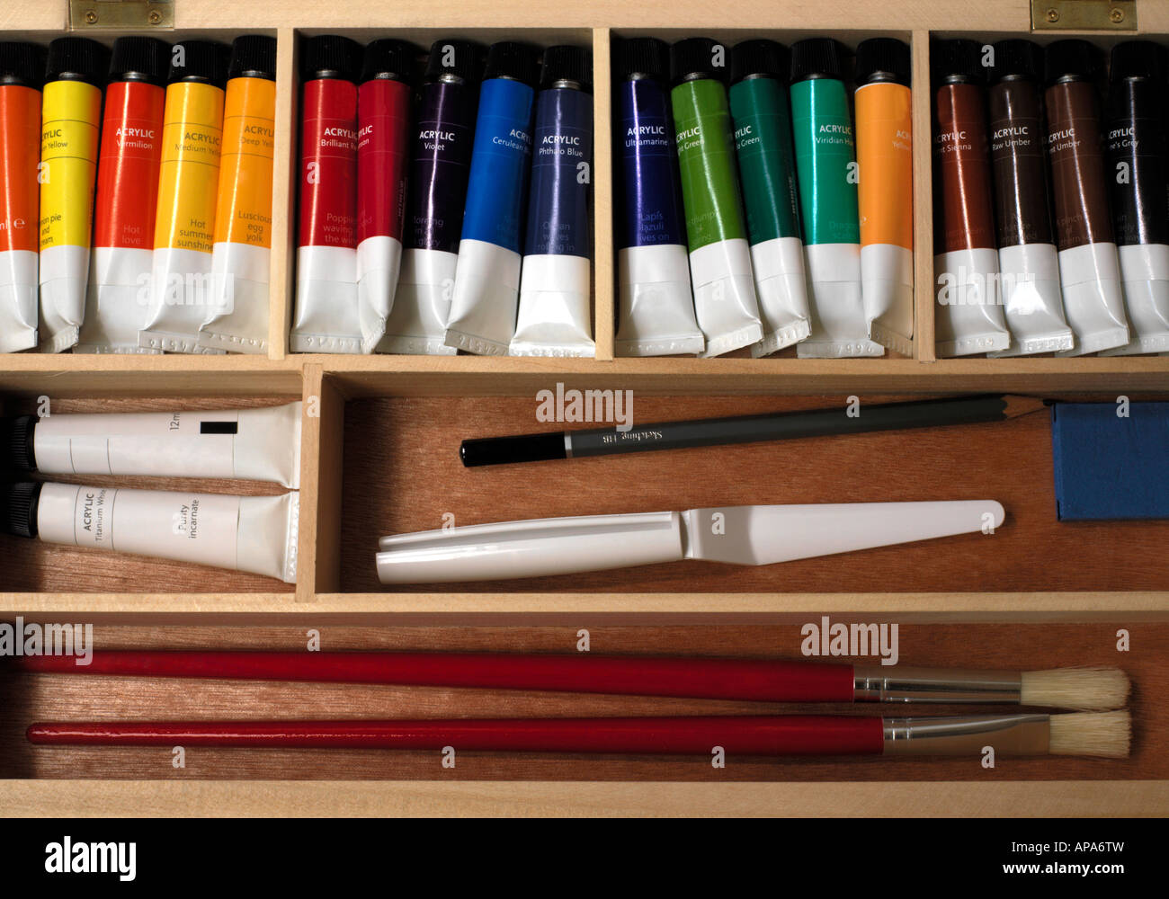 Paint Box Paint Brush Paints Stock Photo - Alamy