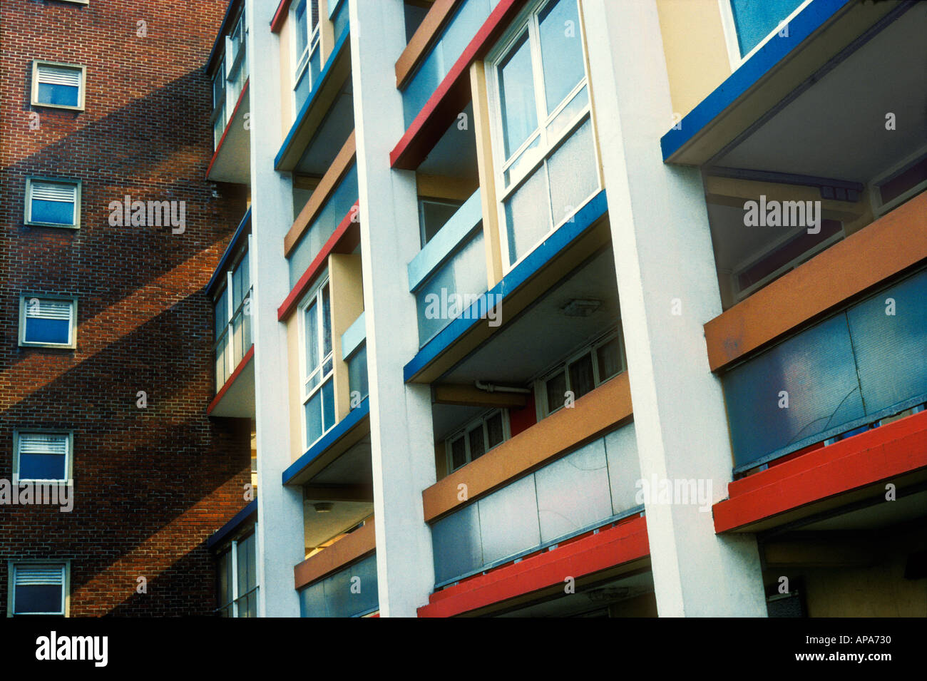 Block Of Flats England High Resolution Stock Photography and Images - Alamy