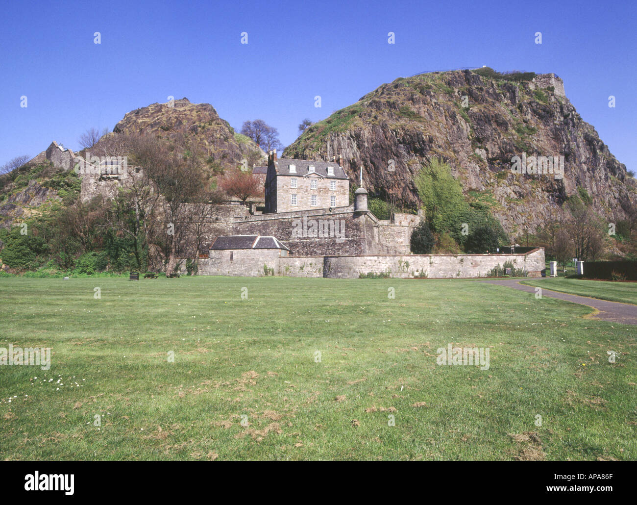 Dumbarton scotland hi-res stock photography and images - Alamy