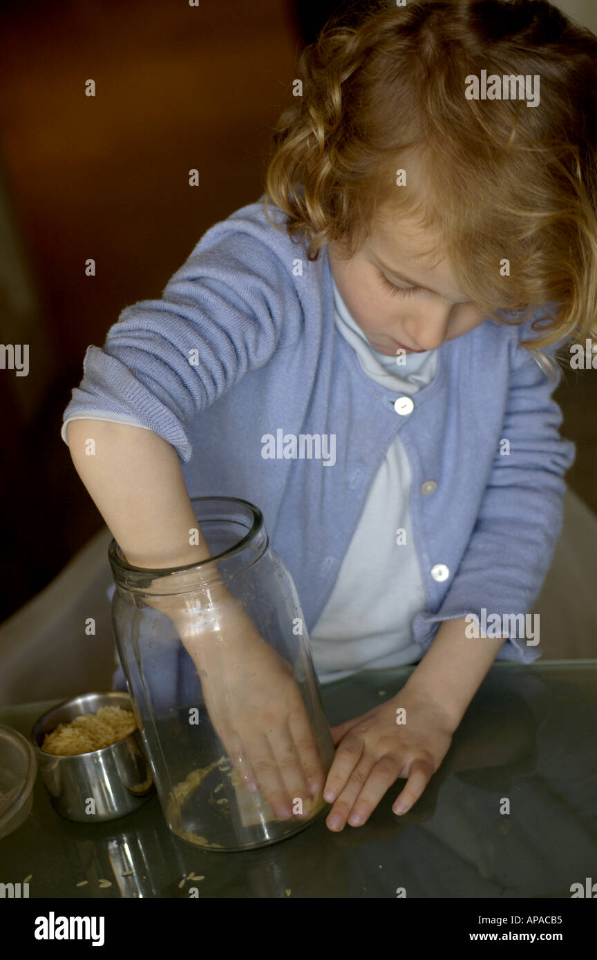 Measuring shells hi-res stock photography and images - Alamy