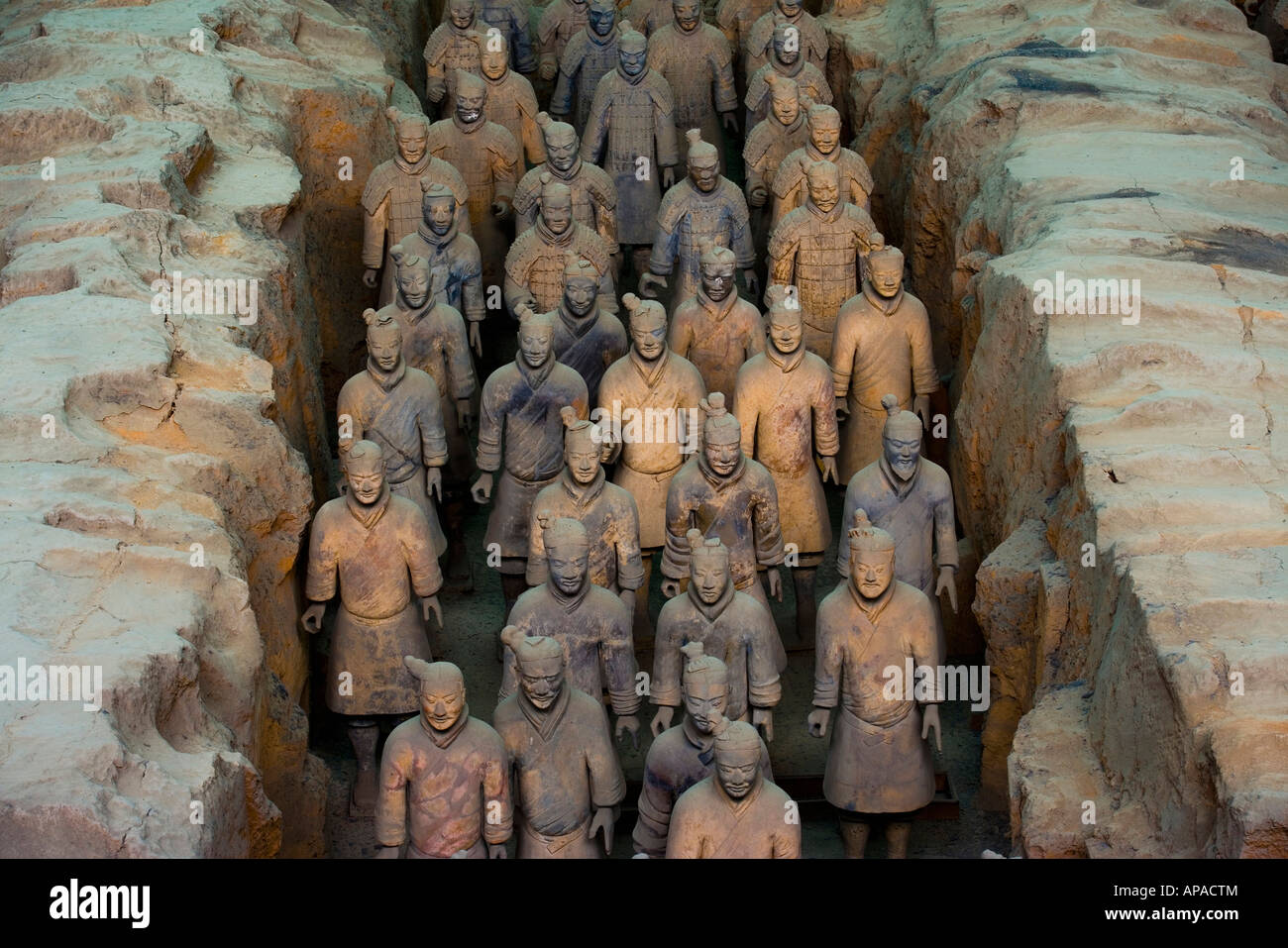Terra cotta army color hi-res stock photography and images - Alamy
