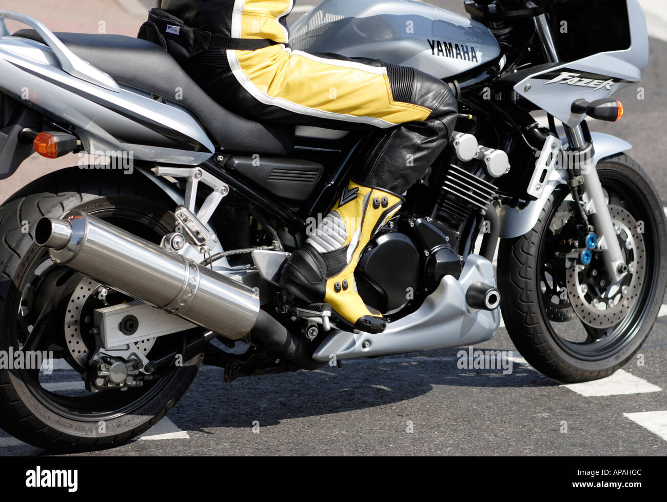 Yamaha yellow and black hi-res stock photography and images - Alamy