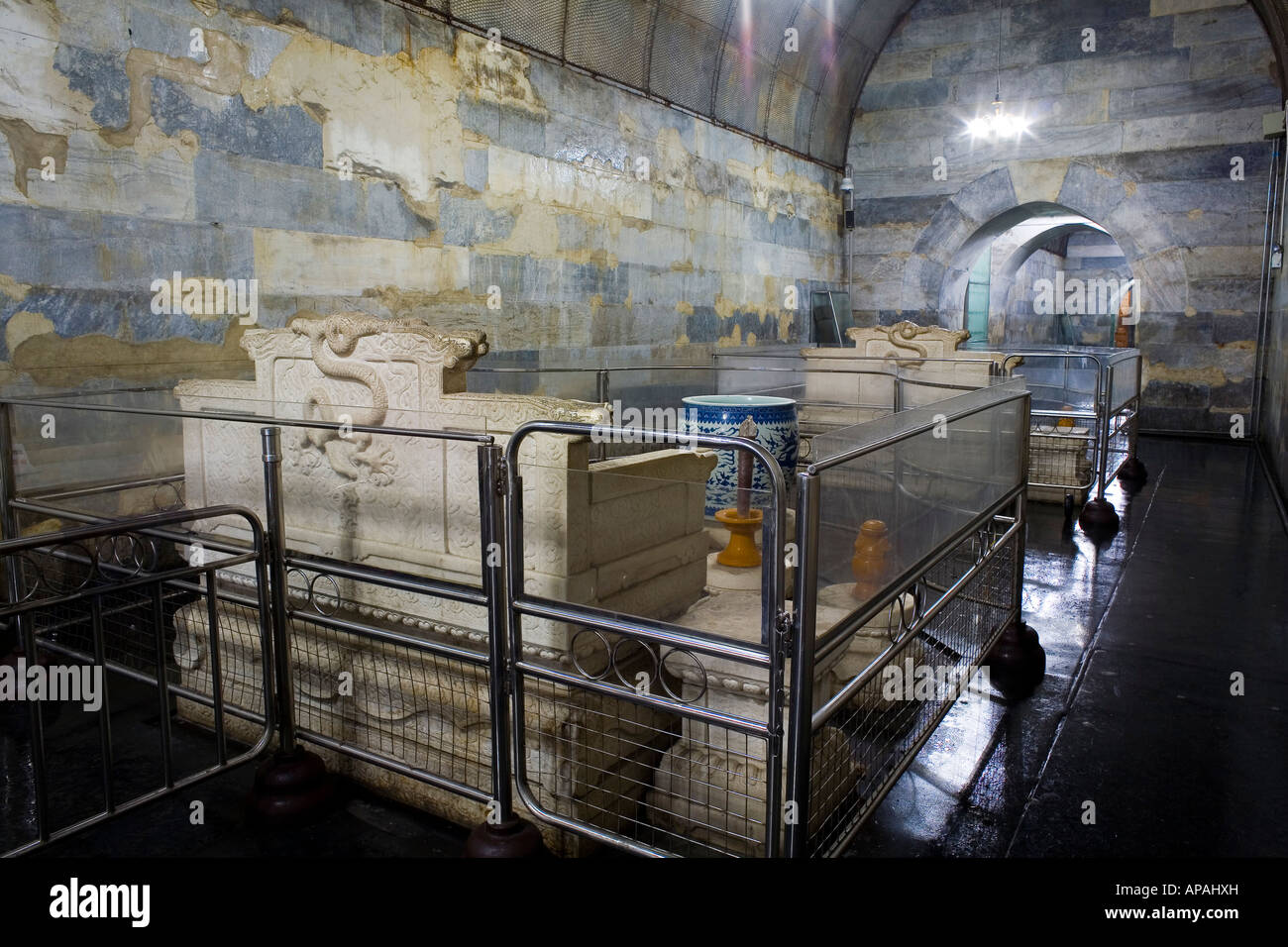 Basement ming hi-res stock photography and images - Alamy