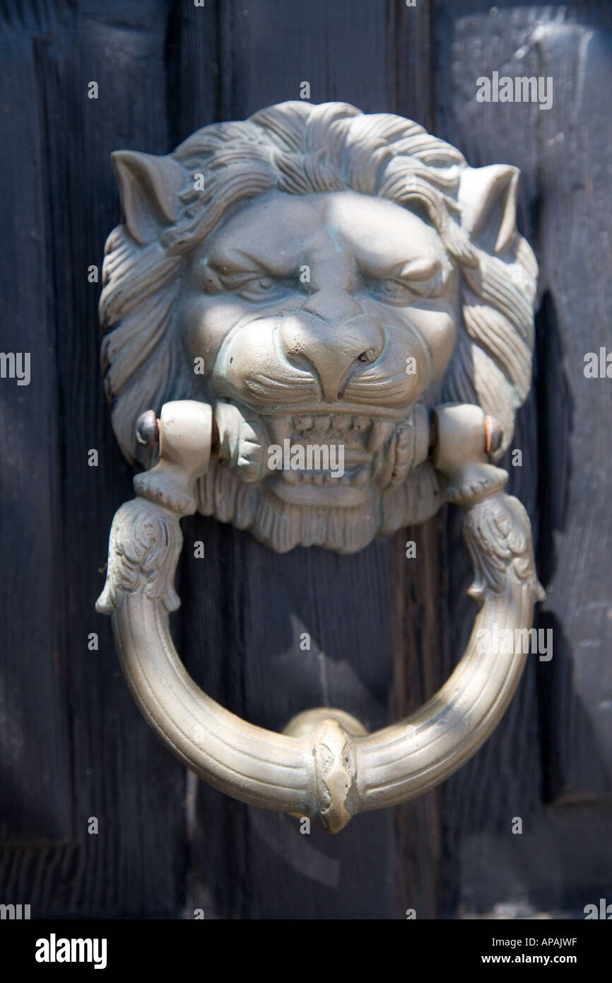 Lion medieval art hi-res stock photography and images - Alamy
