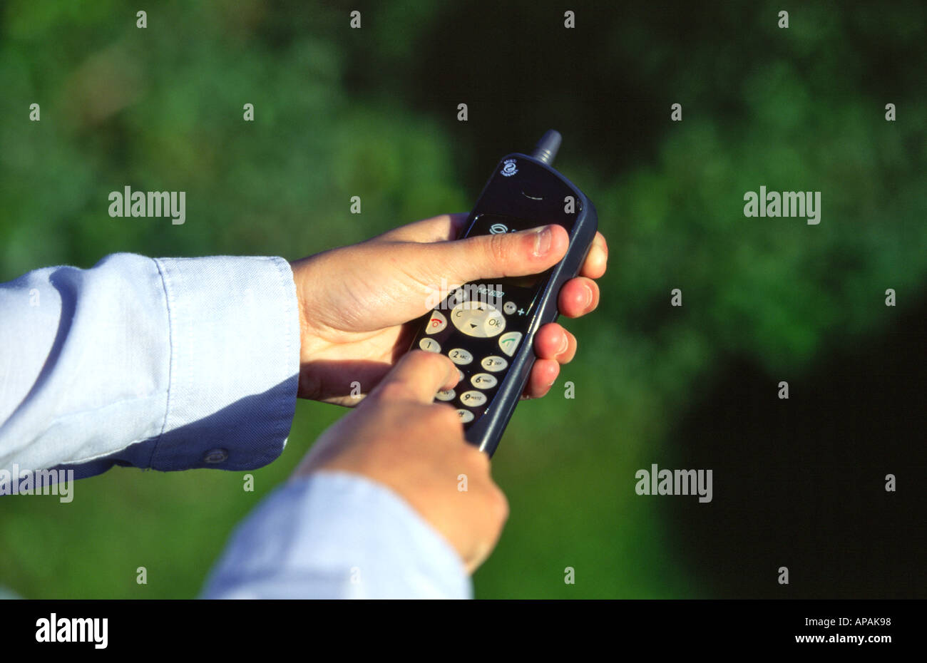 Cellular in hand 2001 Stock Photo - Alamy