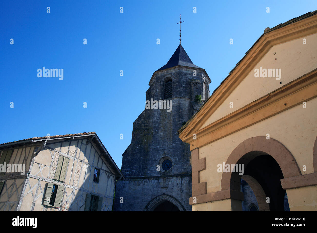 france aquitaine dordogne issigeac a view of the medieval town Stock ...