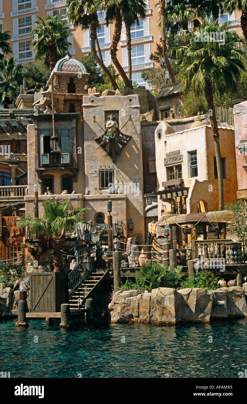Treasure island hotel casino pirates hi-res stock photography and ...