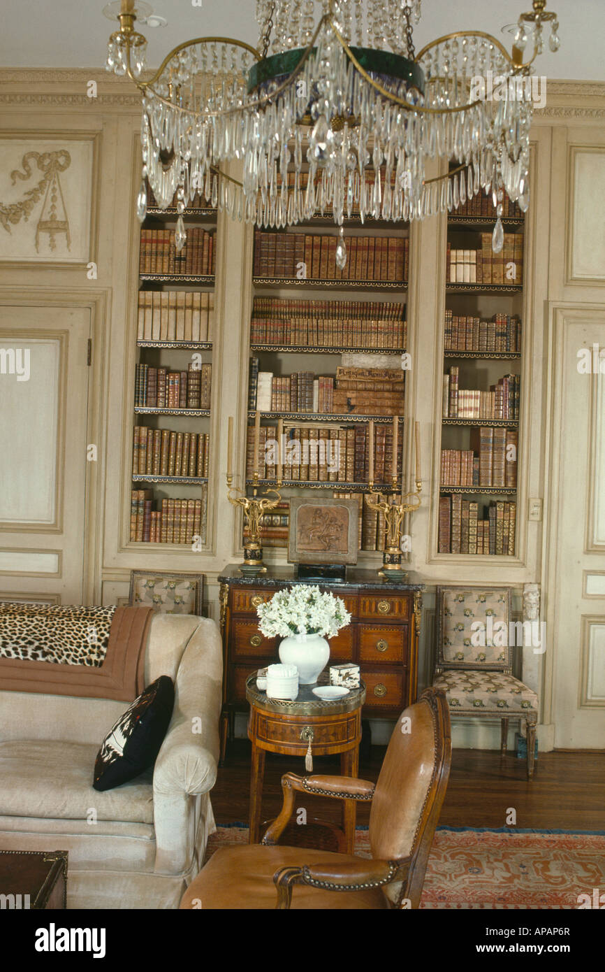 Drawingroom hi-res stock photography and images - Alamy