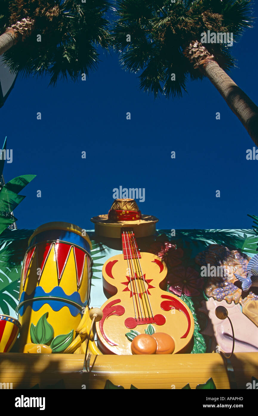 Music instruments models hi-res stock photography and images - Alamy