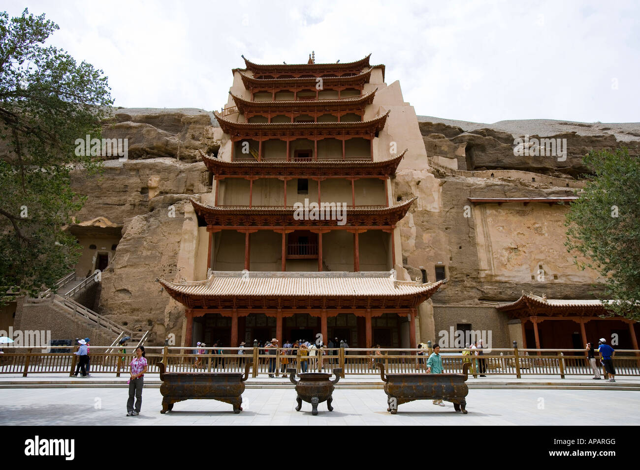 Mogao grottoes hi-res stock photography and images - Alamy